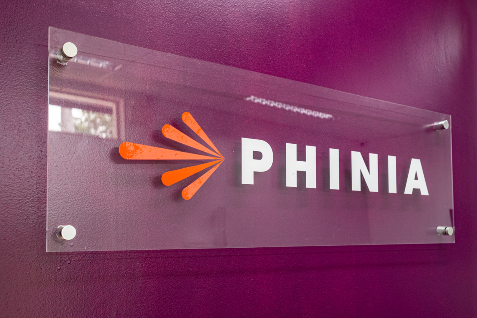 PHINIA anuncia resultados sólidos do quarto trimestre e do ano de 2023 ...