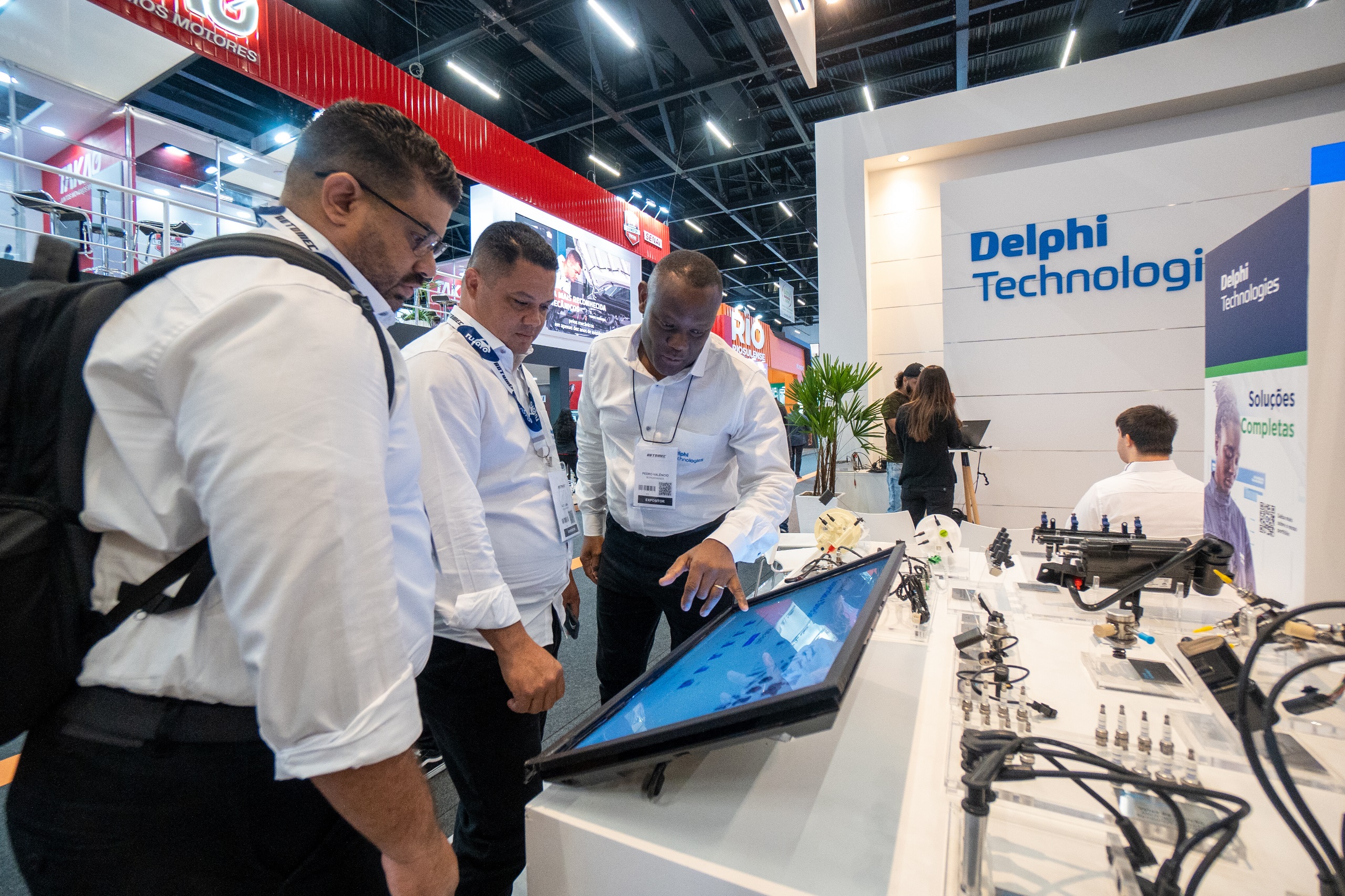 Delphi celebra a conquista de novos negócios, produtos e iniciativas de ...